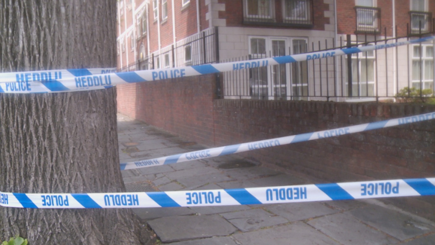Murder Investigation Launched After Man Dies In Cardiff Wales Itv News